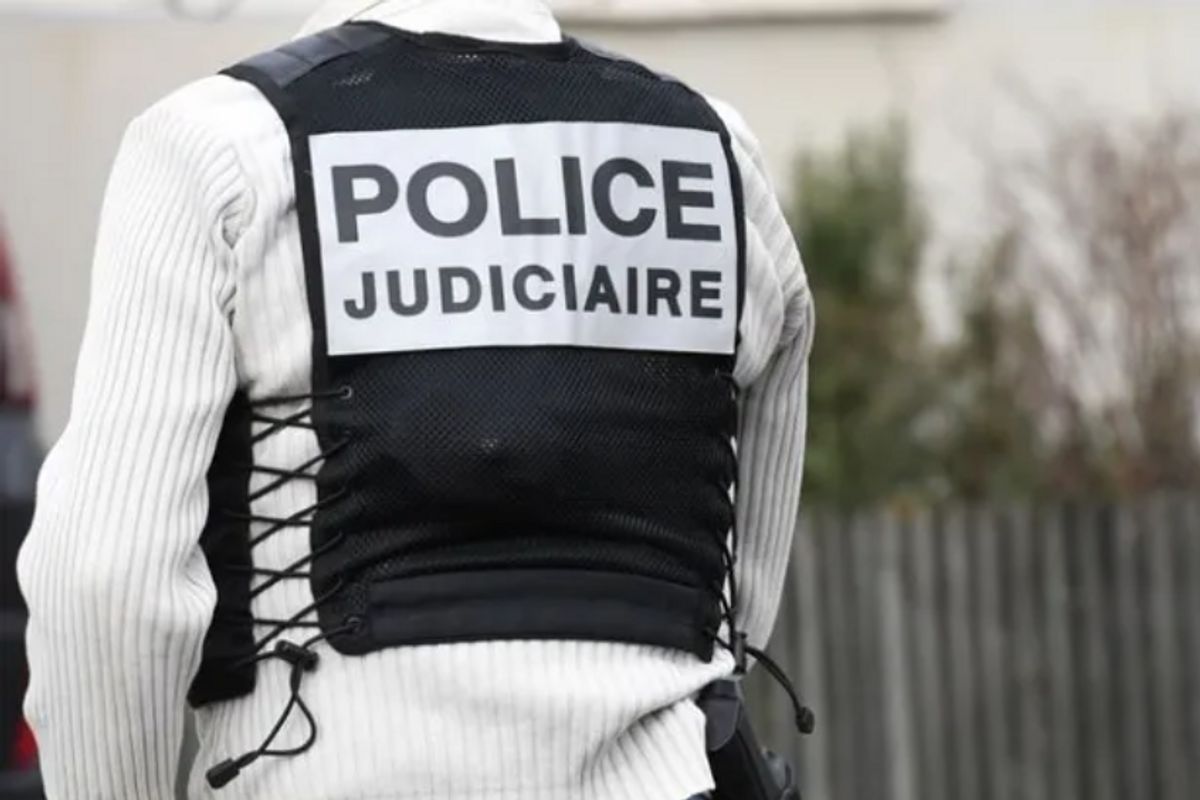 Trahi par son écriture, le Grêlé est le suspect numéro 1 de l ...