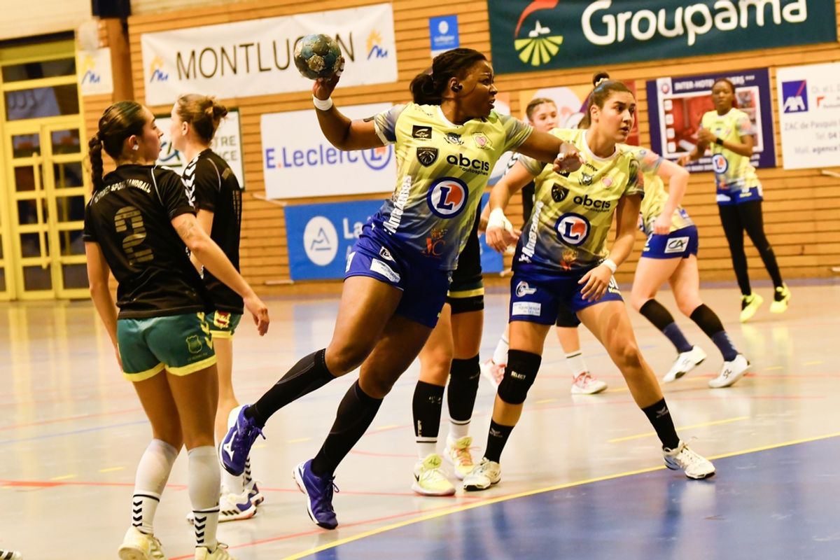 Nationale 1 : vainqueur de son premier match, Blanzat Montluçon (Allier ...