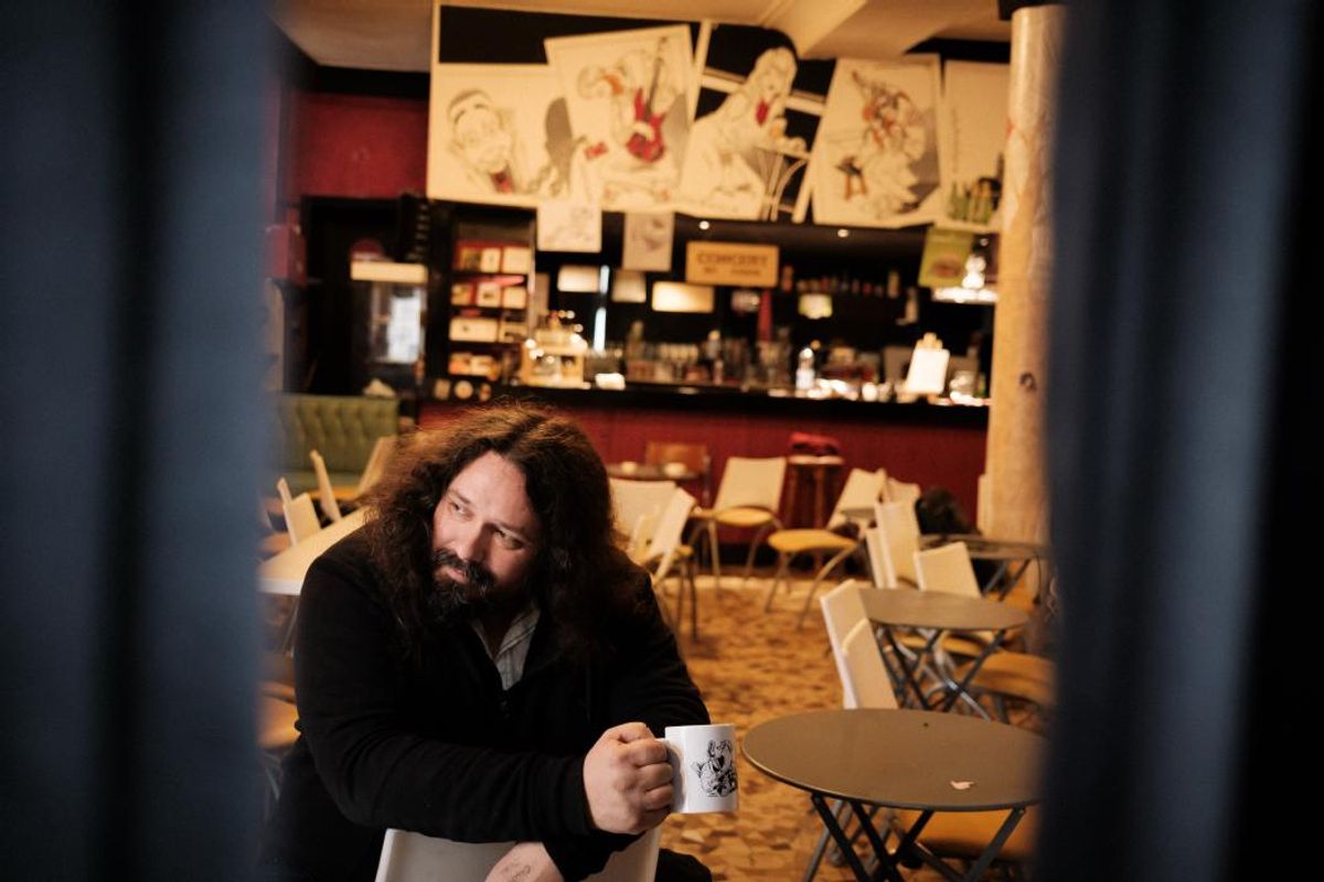 À Ainay-le-Château (Allier), le Bistrot Culture a choisi les concerts ...