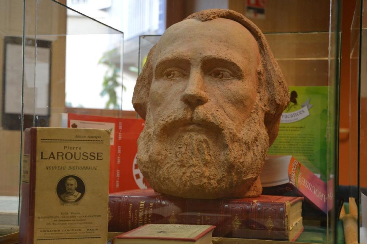 Larousse, ses travaux, sa personnalité - L'Yonne Républicaine
