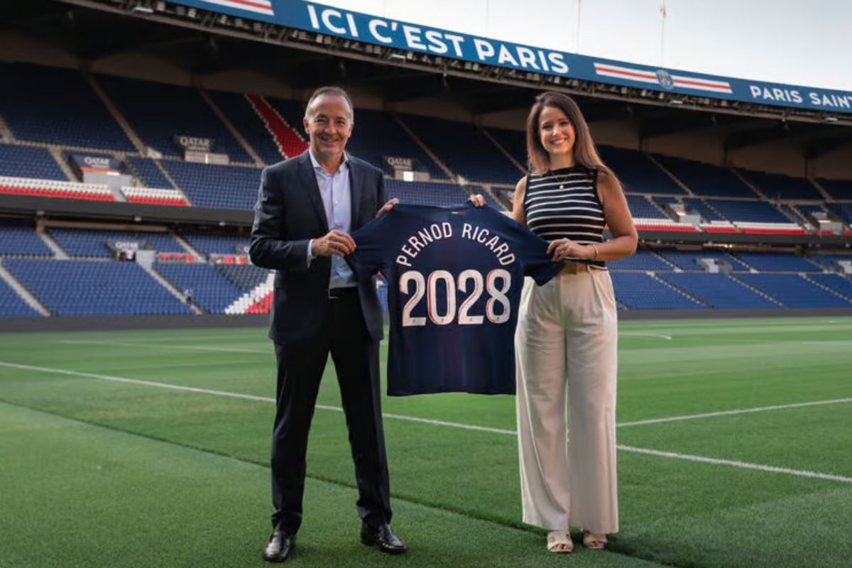 "Ma vie s'effondre" : Pernod Ricard sponsorise le PSG, les supporters ...