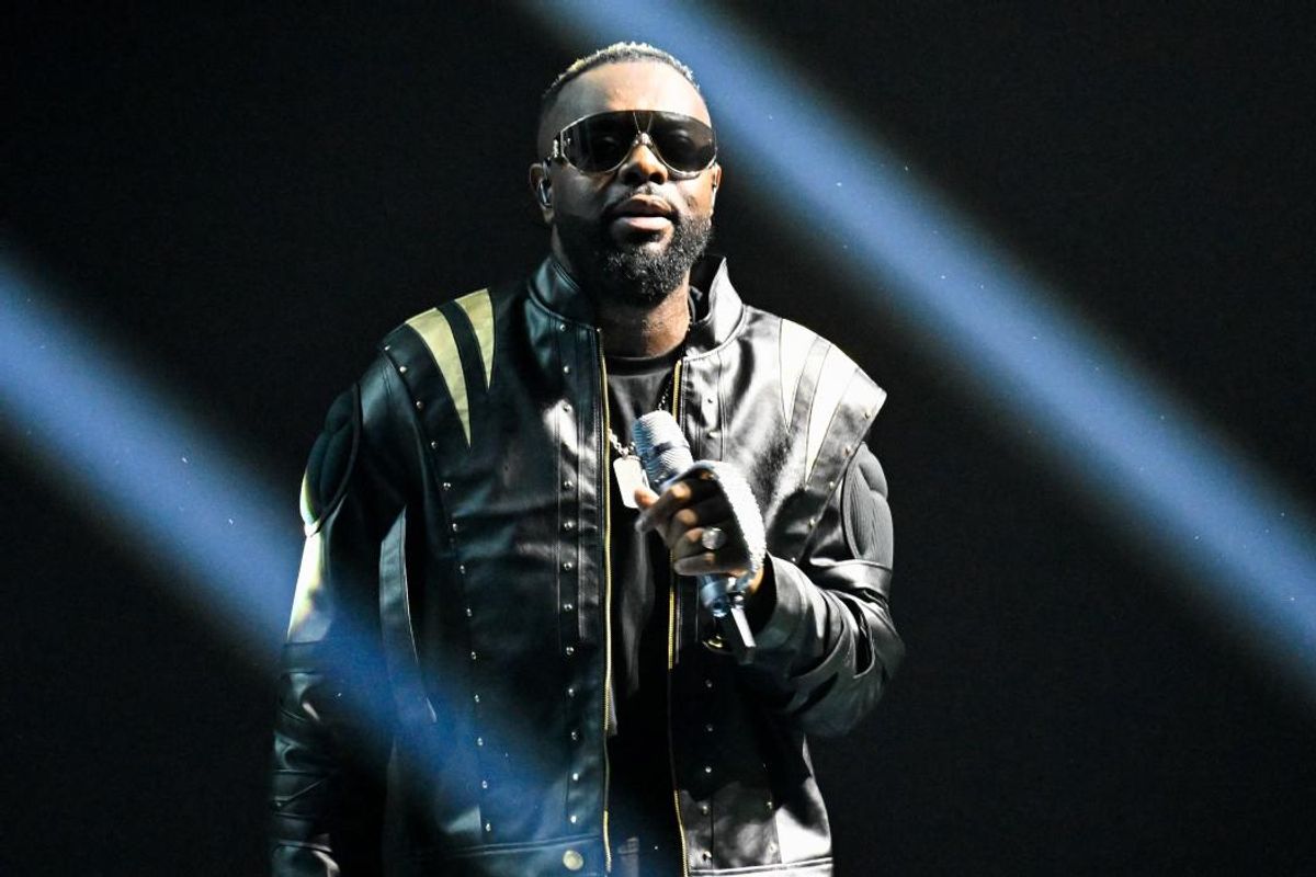 Le chanteur Gims mis en examen pour blanchiment aggravé et placé sous ...
