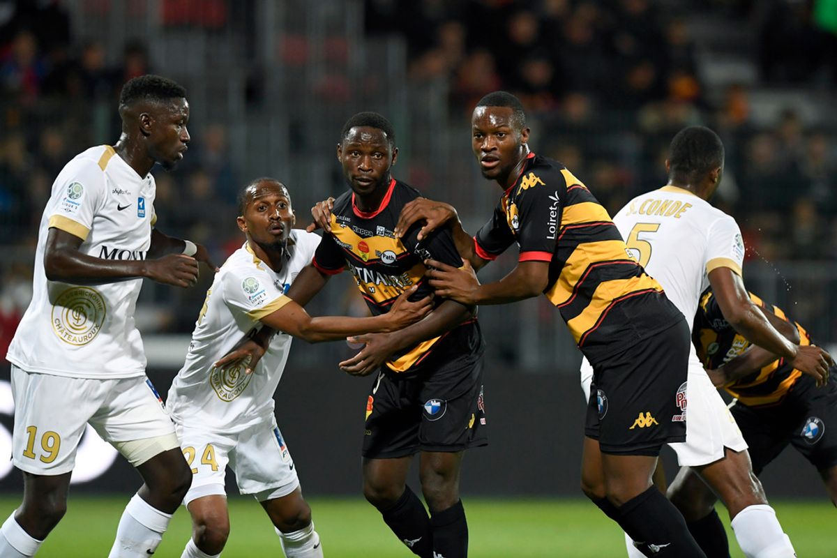 Football : Mutombo et Keita de retour dans le groupe de l'US Orléans ...