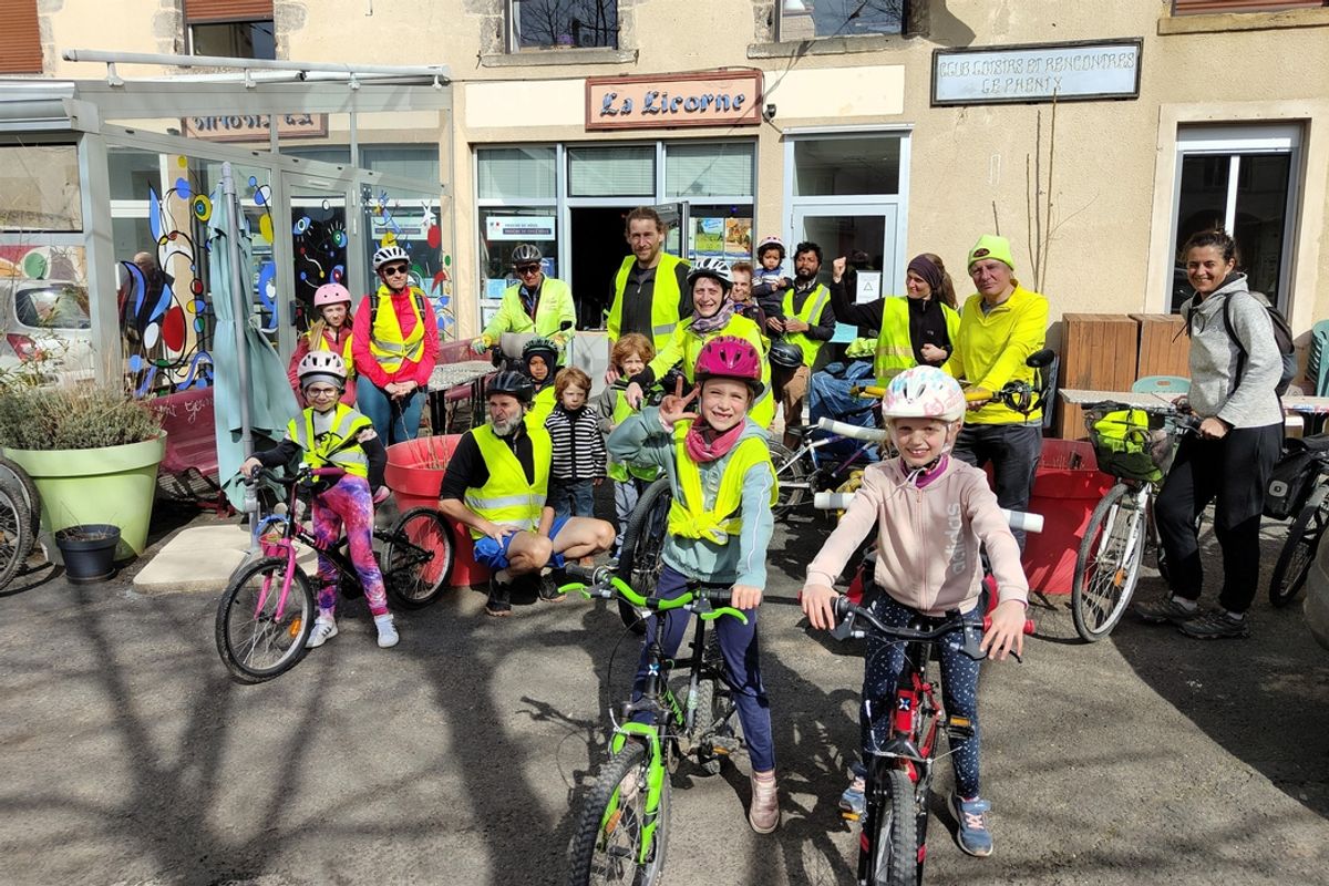 SAINT GERMAIN LEMBRON. Les tournées du Lembron à vélo - La Montagne