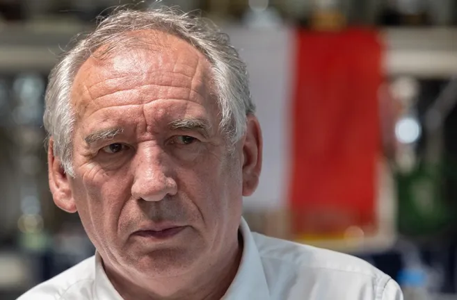 "Tu ne me fais pas les poches" : Qu'est devenu l'enfant giflé par ...