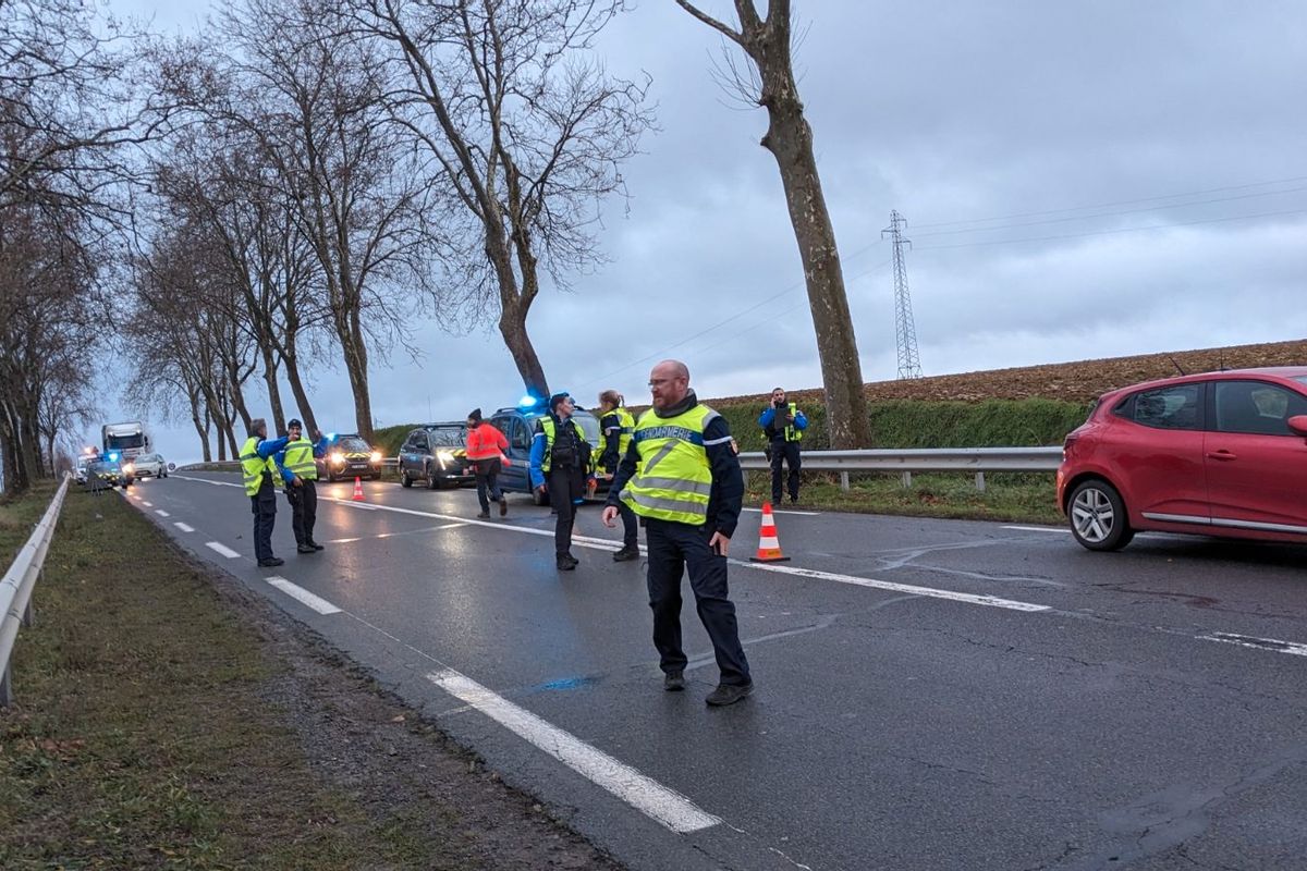Une conductrice décédée et son passager grièvement blessé dans un choc frontal, à Montpensier ...