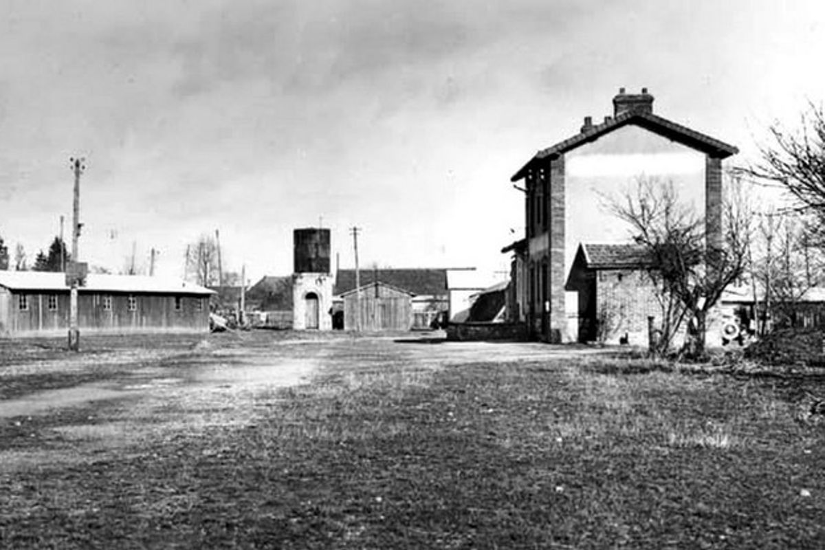 La vie dans le camp d’internement en 1942 - L'Yonne Républicaine
