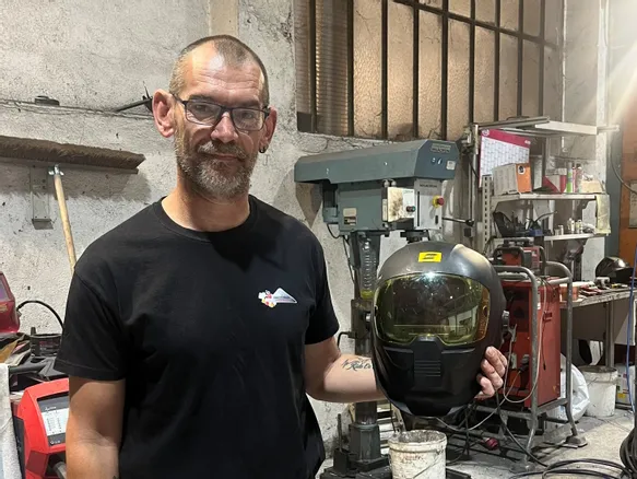 Ancien serveur, le Vierzonnais Cédric Huet participe au concours les Meilleurs soudeurs de ...