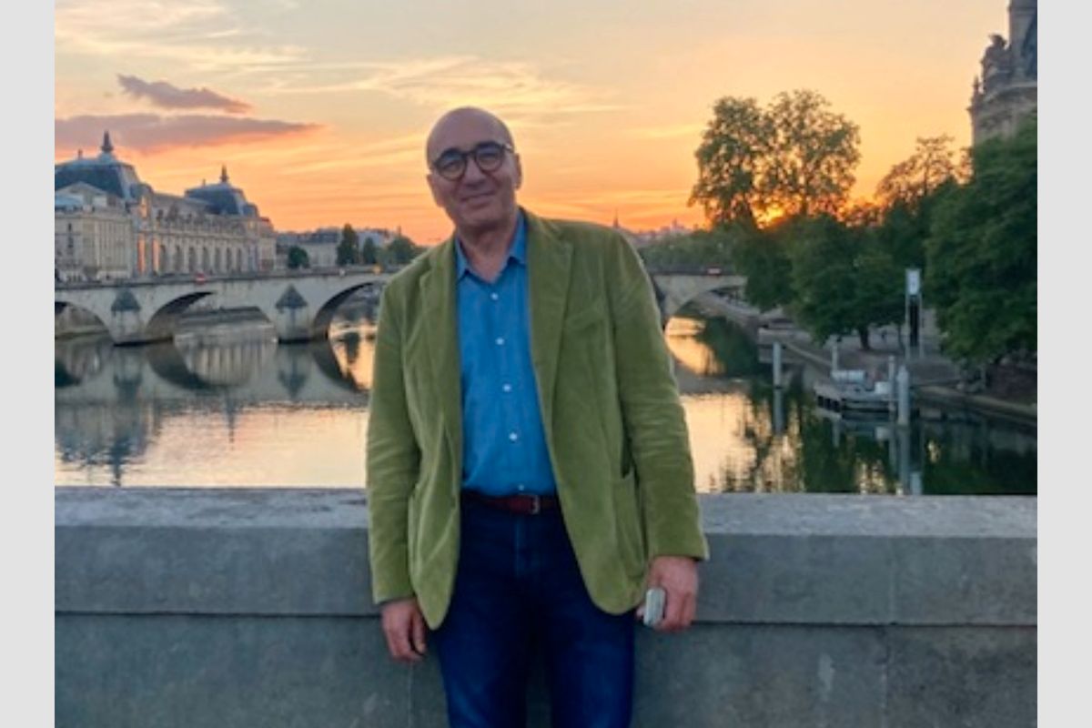 Qui est Sylvain Saada, ce Berrichon scénariste de Piste noire, la nouvelle série policière de ...