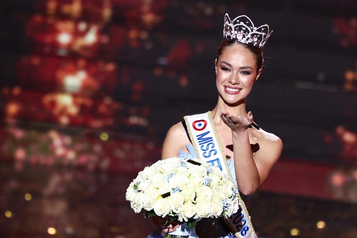 Miss France 2026 : comment Hinaupoko Devèze, Miss Tahiti, a gagné alors qu'elle n’était pas la ...