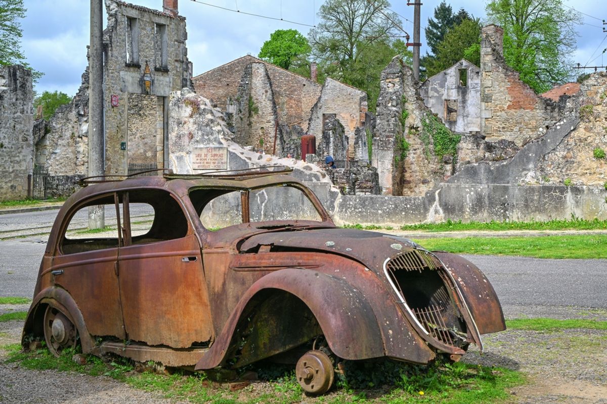 Oradour-sur-Glane : voyage au bout d'un monde perdu pour des ...