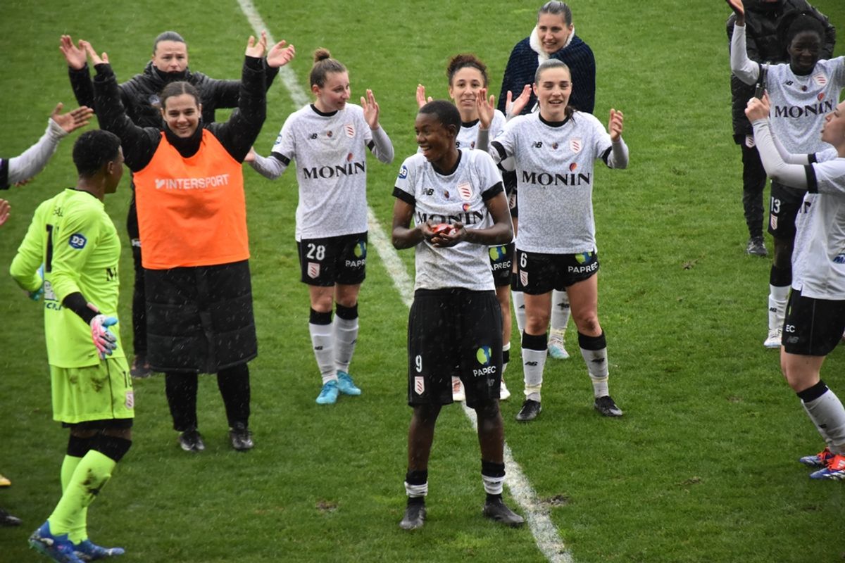 Pour les féminines du Bourges FC, une der à domicile pour briller - Le ...