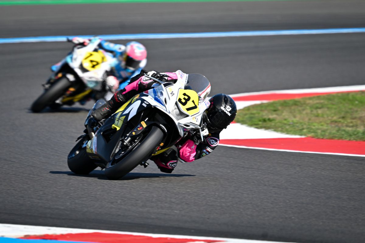 Moto : week-end réussi pour la pilote clermontoise Line Vieillard pour ...
