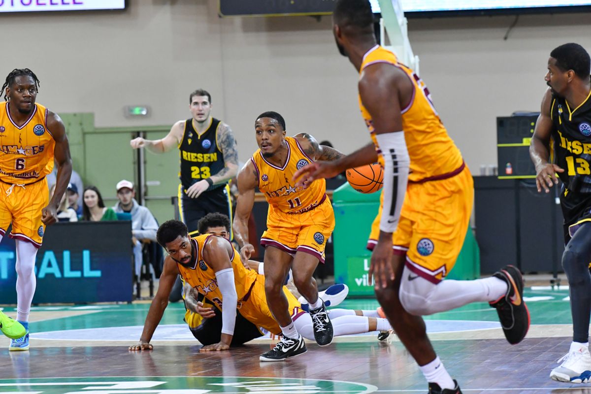 Et Bryce Jones, héroïque à Ludwigsburg, envoya le Limoges CSP au Top 16 ...