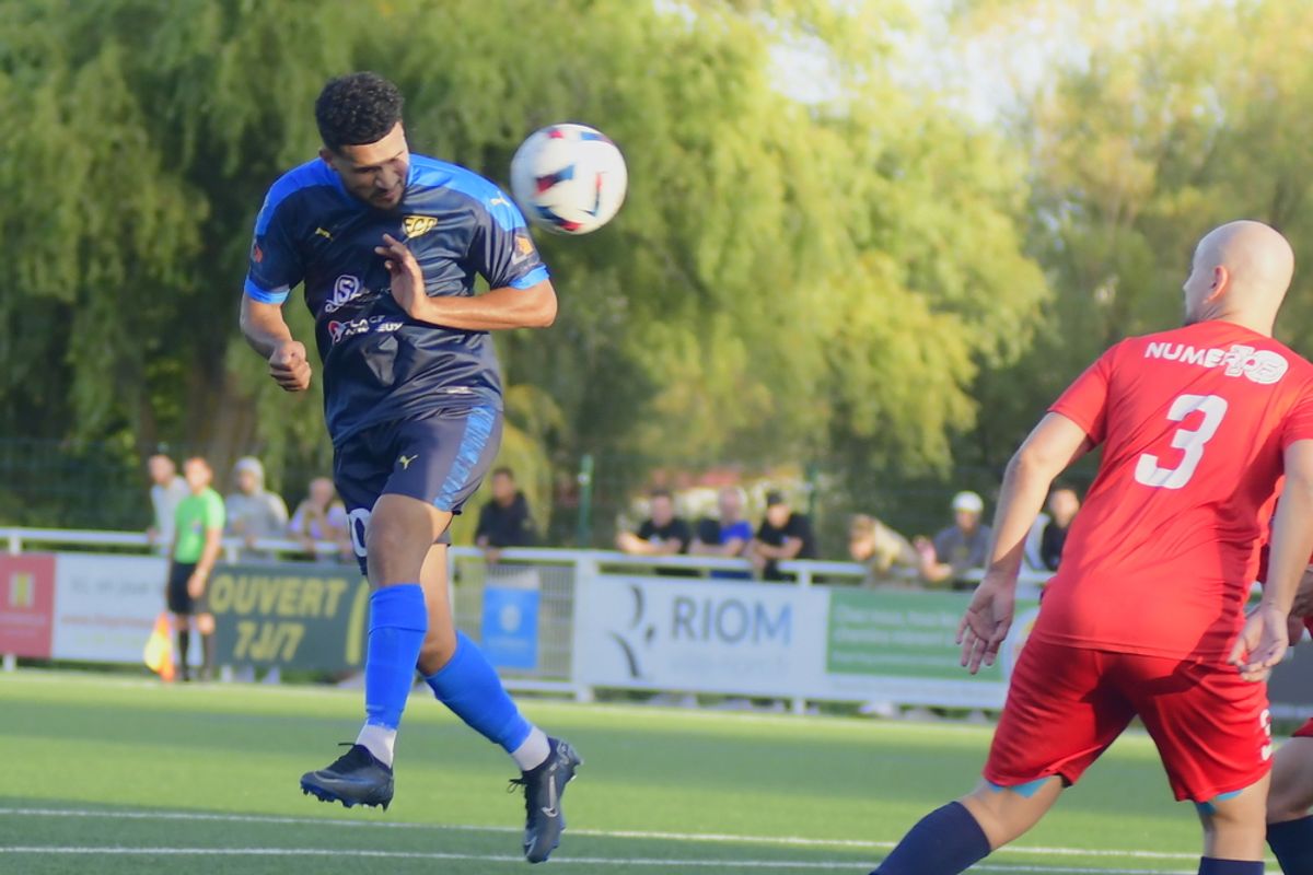 En coupe LAuRAfoot, le FC Riom s’impose à Cusset 4 à 0 - La Montagne