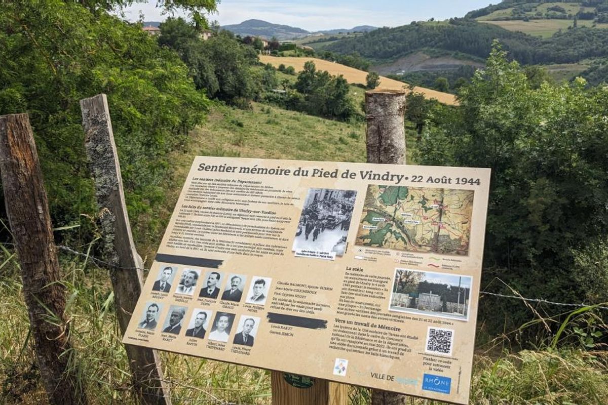 Un sentier pour transmettre la mémoire à Vindry-sur-Turdine - Le Pays ...