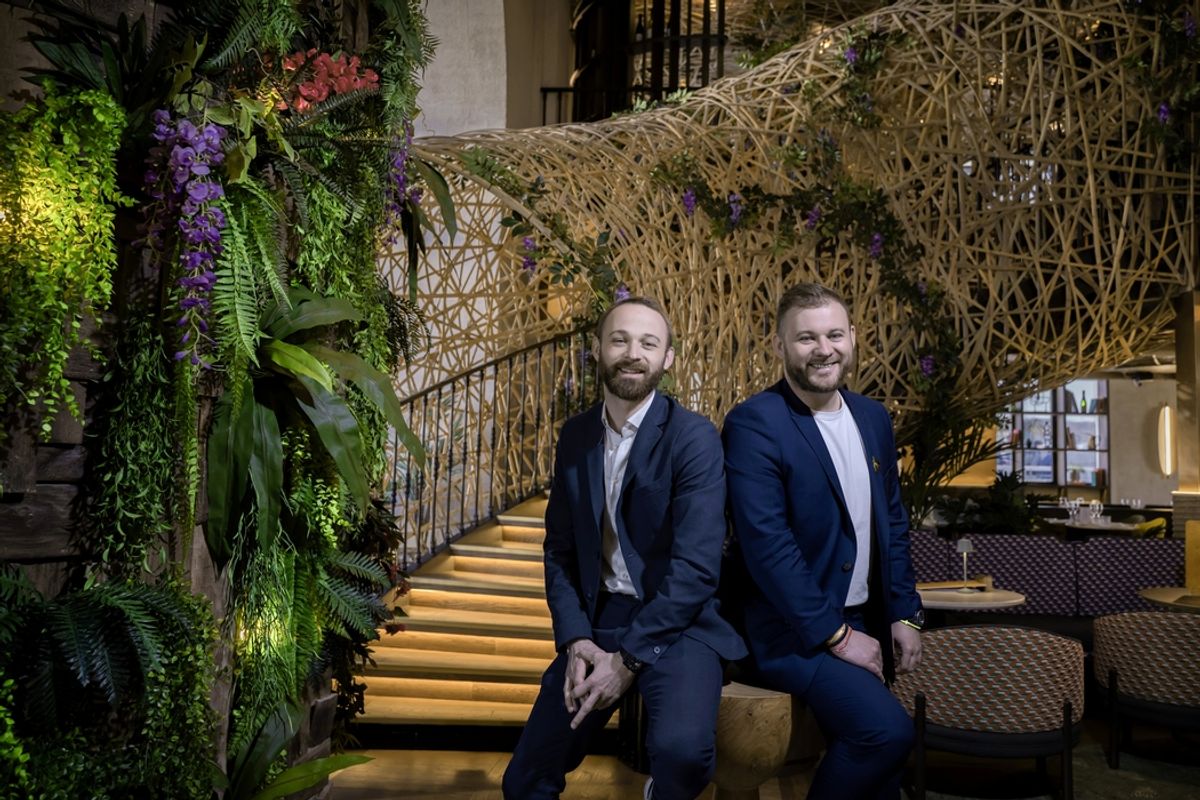 À 30 ans, ils gèrent deux des plus grands restos de Clermont : portrait ...