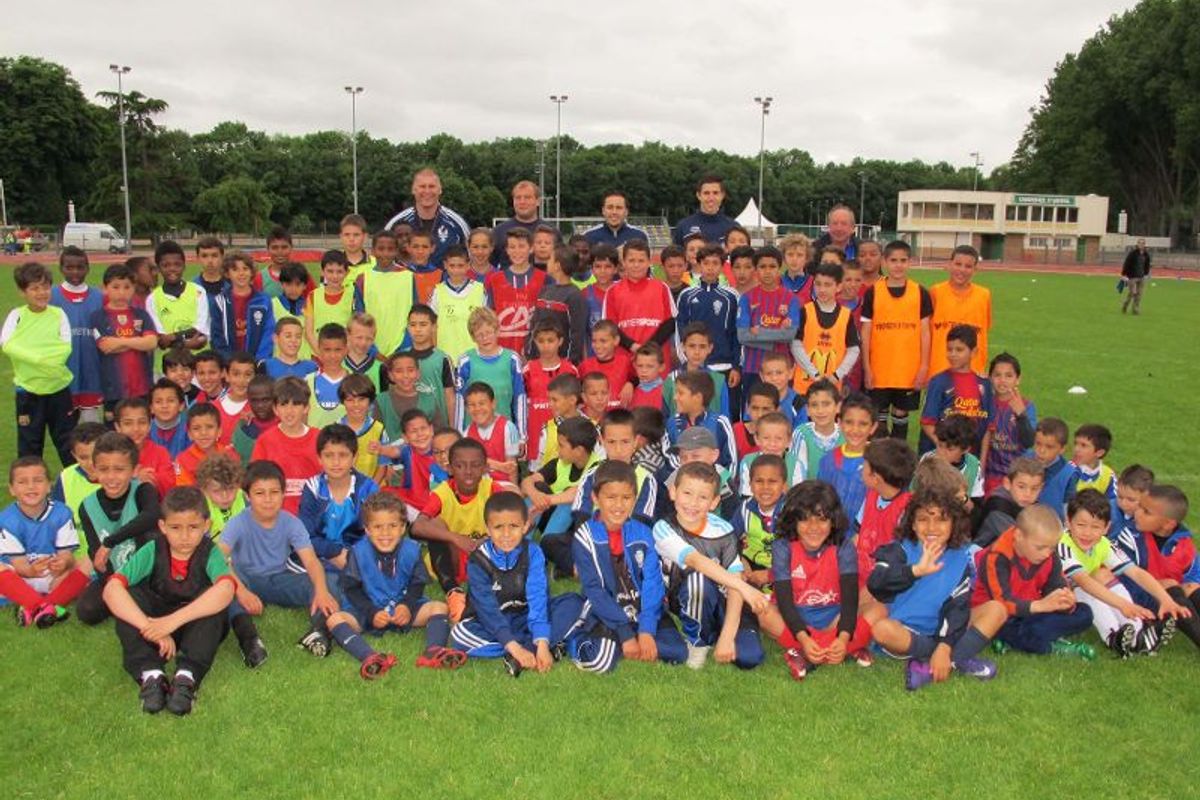 Succès pour la journée festive des jeunes du FC Drouais - L’Écho ...