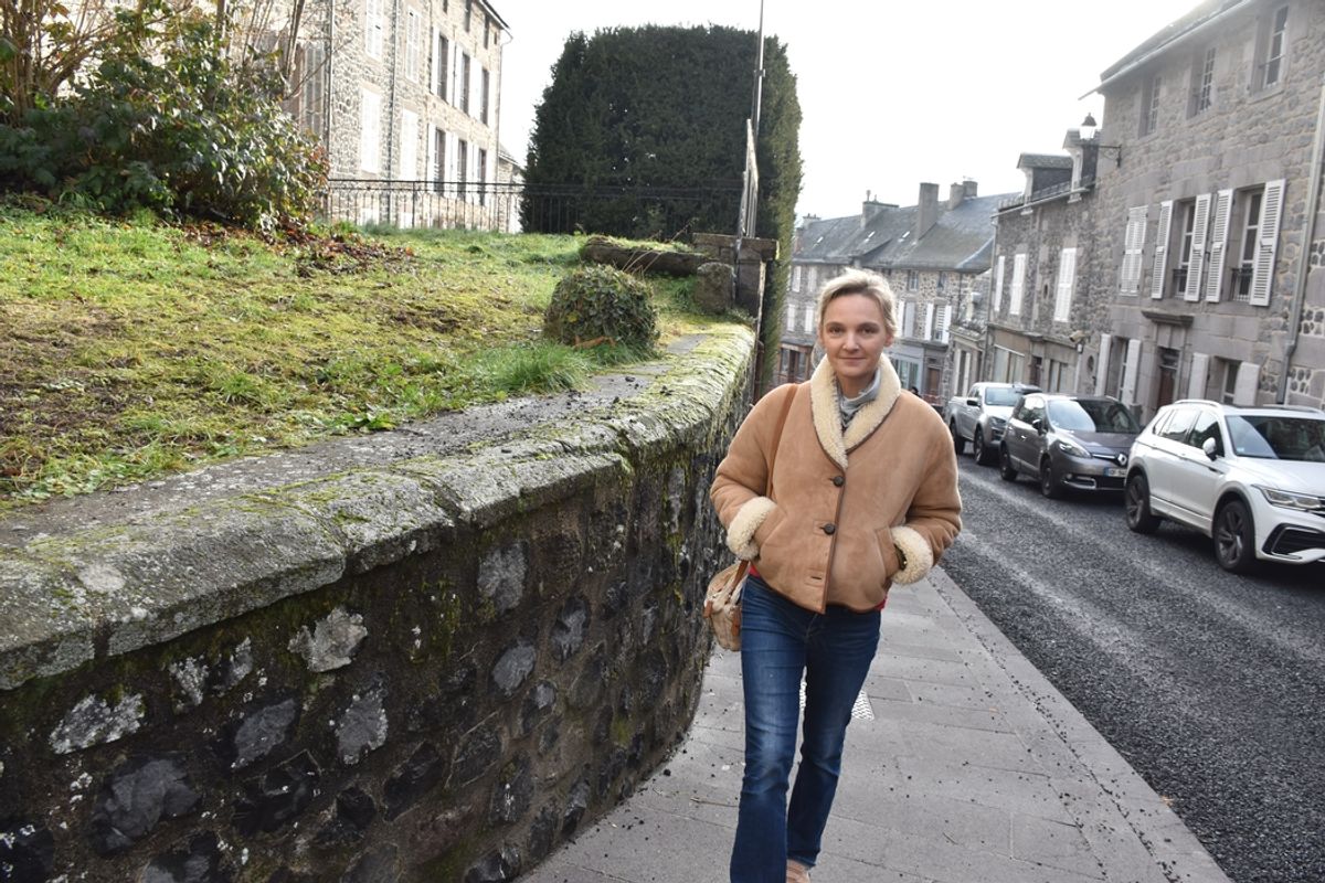 Le Cantal, un refuge face au chaos dans le premier livre de Charlotte Dordor - La Montagne