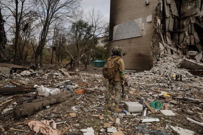 Frappes russes massives en Ukraine : au moins quatre morts, près de 458 ...