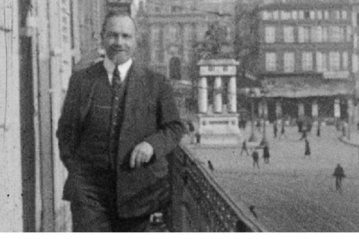 Jean Piollet, pionnier de la caméra Pathé Baby, a commencé à filmer en ...