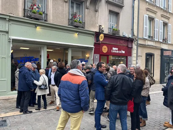 Municipales 2026 : Ladislas Vergne inaugure sa permanence de campagne ...