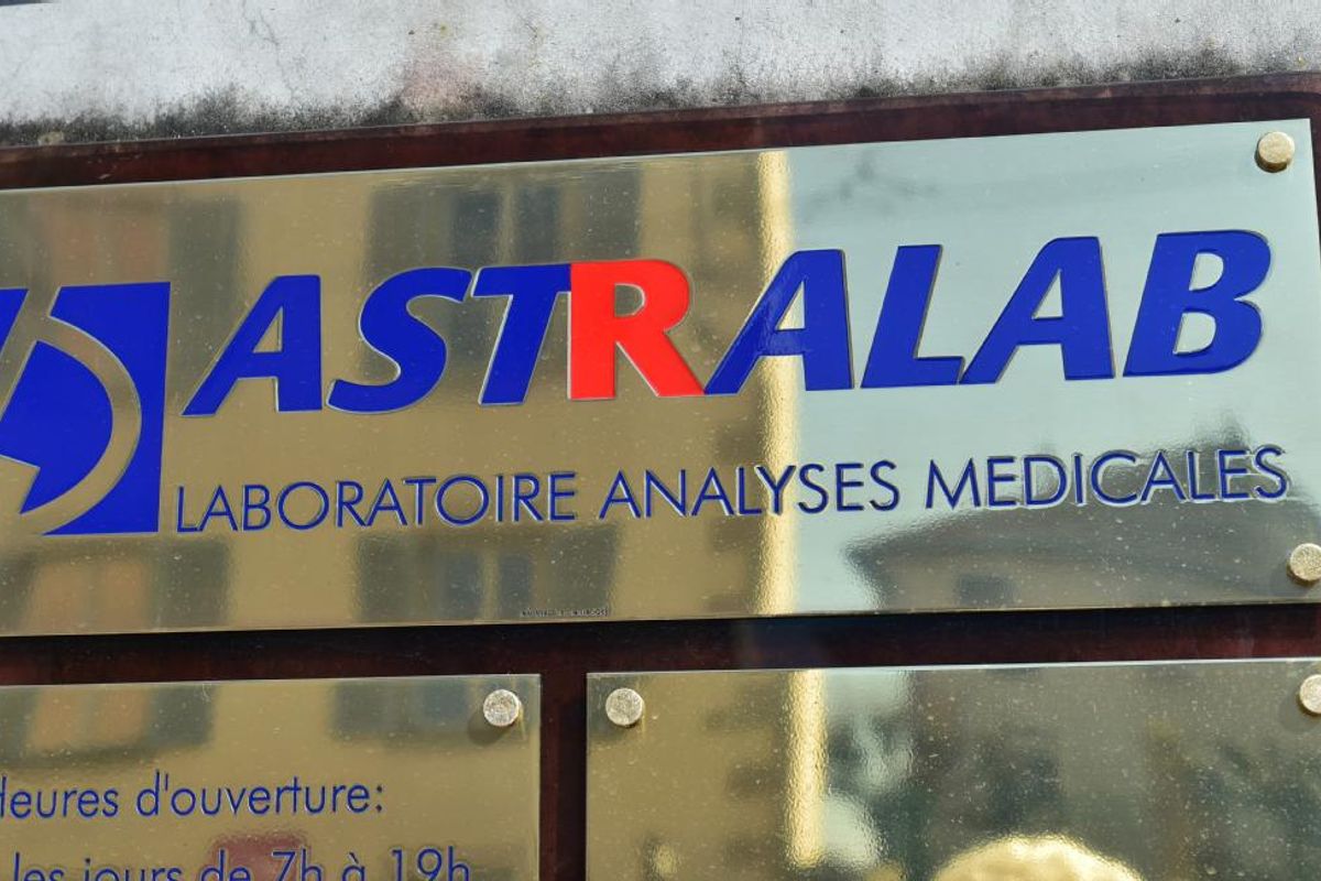 Un mouvement de grève au laboratoire Astralab, à Ussel (Corrèze) pour ...
