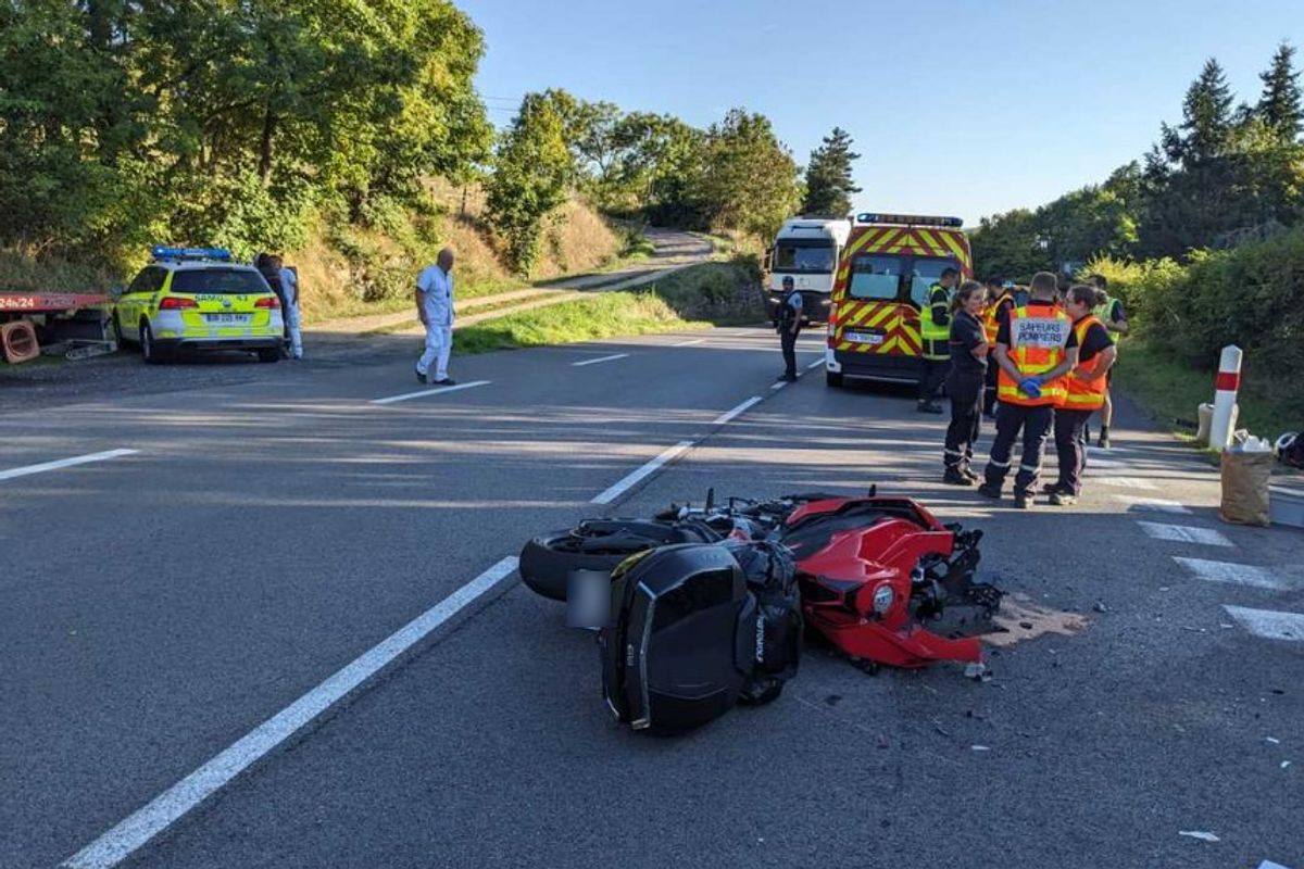 Un motard se tue dans une violente collision avec un poids lourd sur la RN 88 - L’Éveil de la ...
