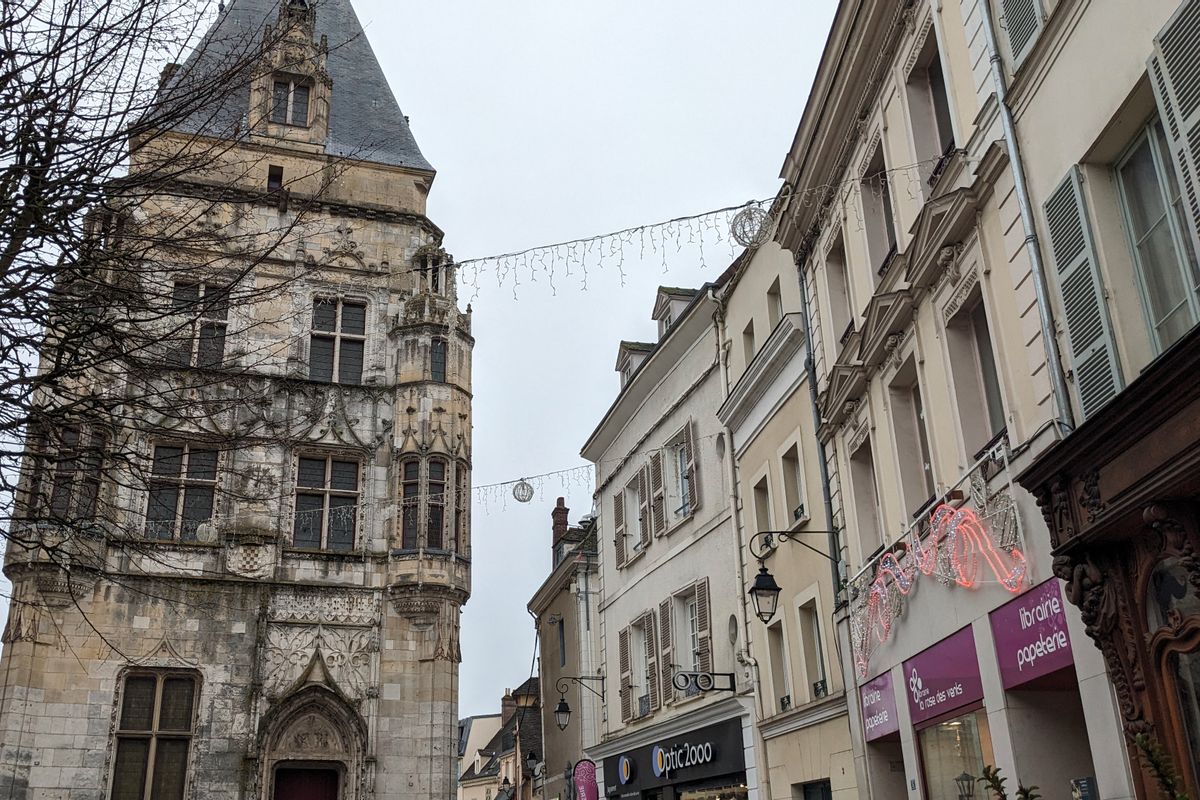 Connaissez-vous la particularité des cloches du centre-ville de Dreux ...