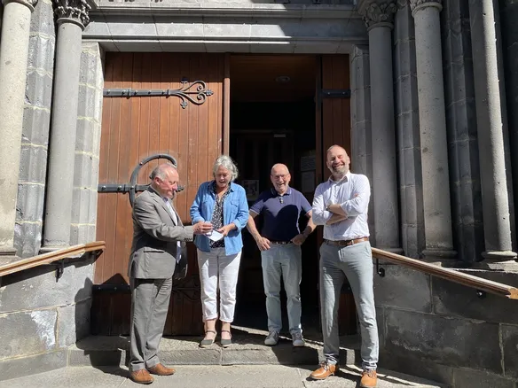Un chemin de Compostelle entre Orcival et Rocamadour : 330 km à travers ...