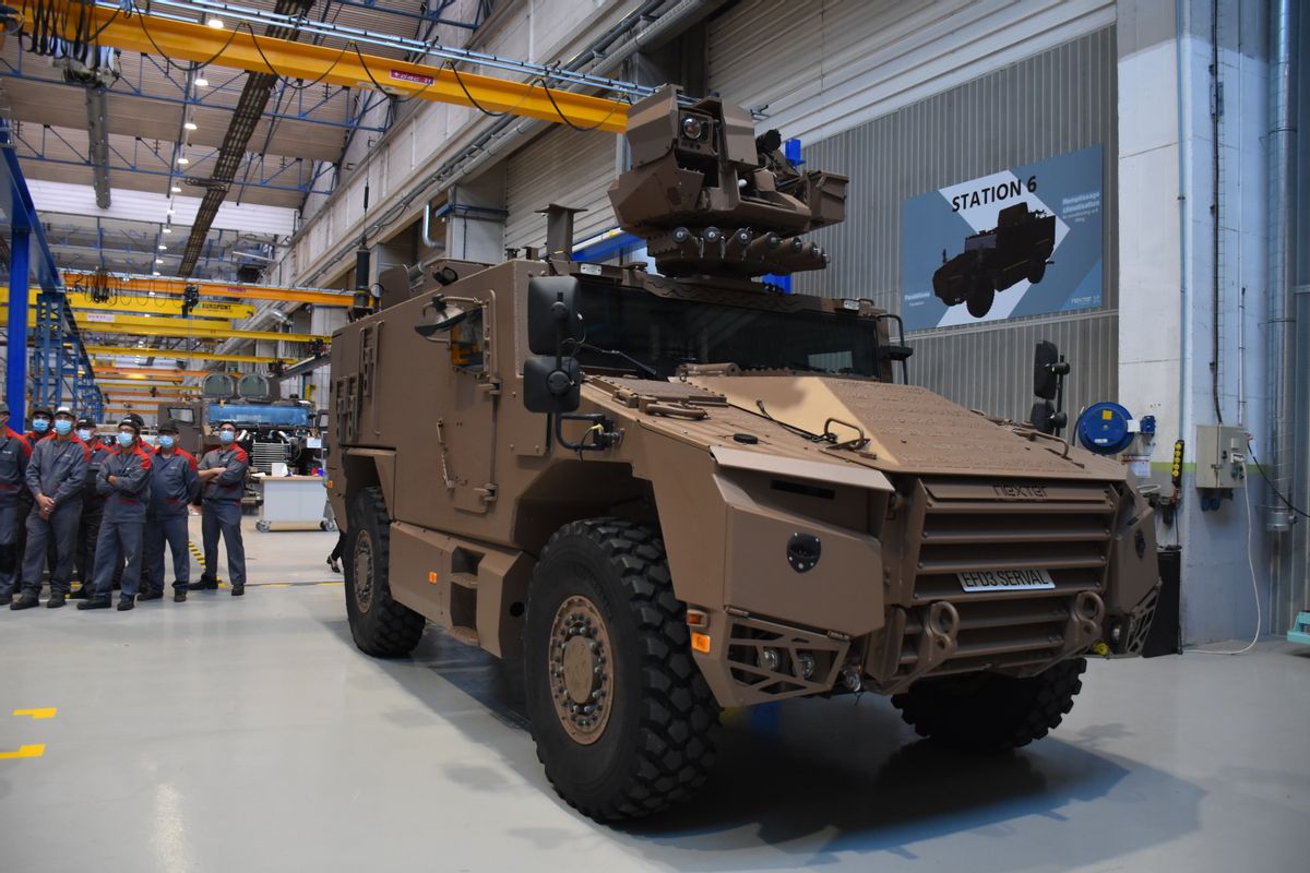 Nexter inaugure sa ligne Serval sur son site de Roanne - Le Pays Roannais