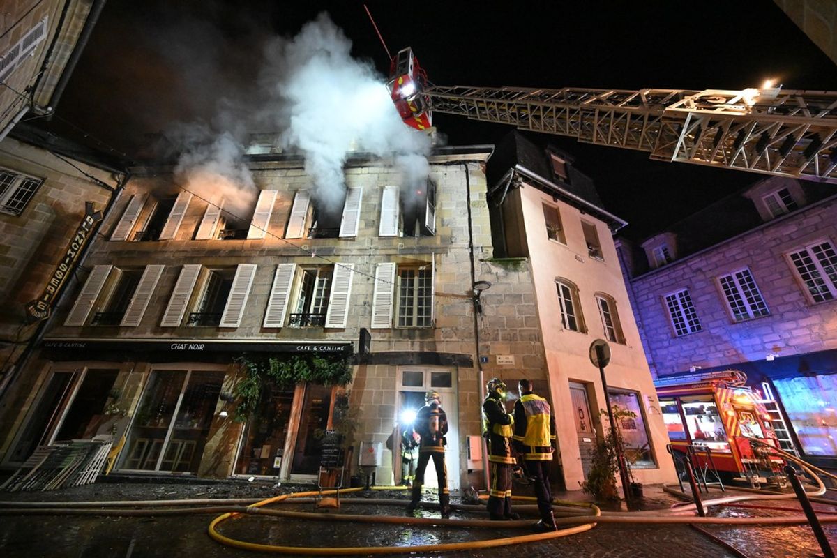 Un appartement s'embrase totalement en centre-ville de Brive, sans ...