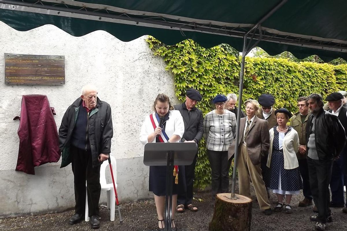 La maire a inauguré une plaque rendant hommage à Roger Bossé - Le ...