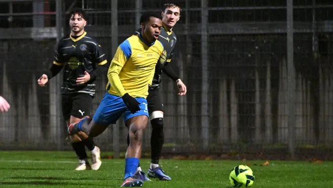 Régional 1 : l'ESA Brive prend le point du courage face à Angoulême (B ...