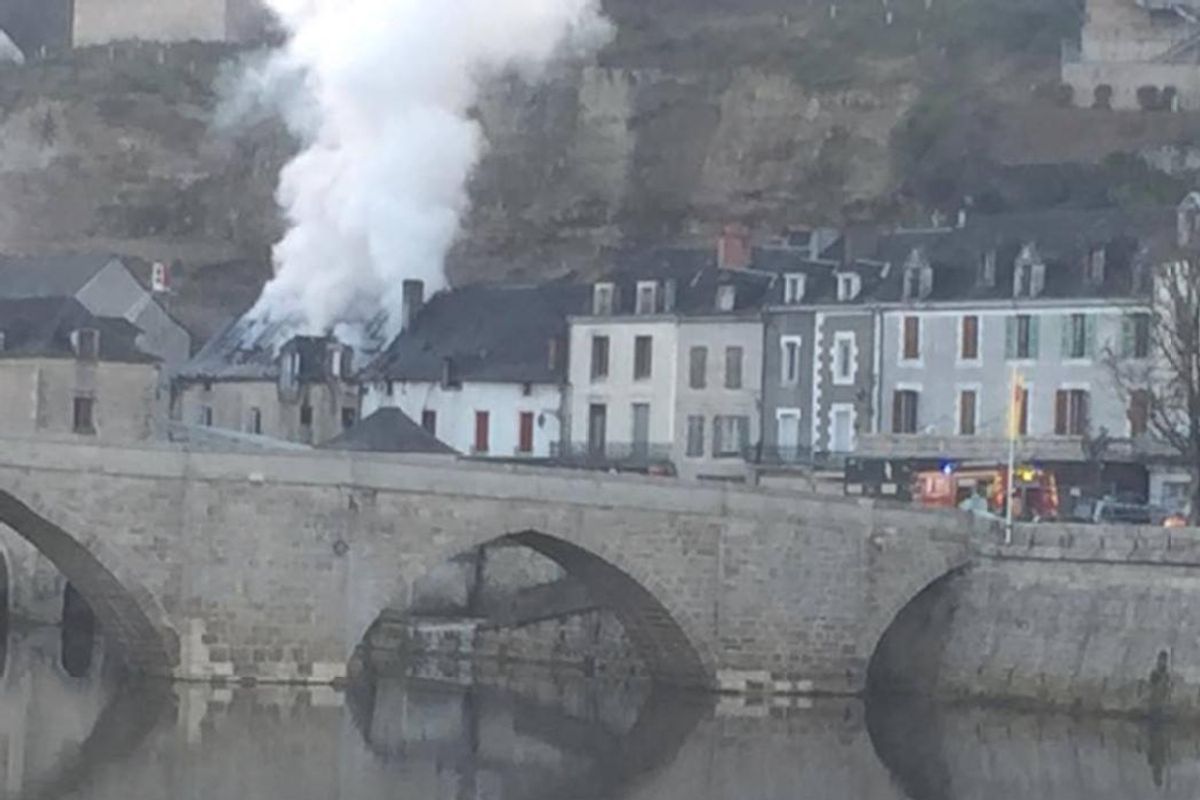 Un incendie dans un immeuble dans le centre de Terrasson (Dordogne ...