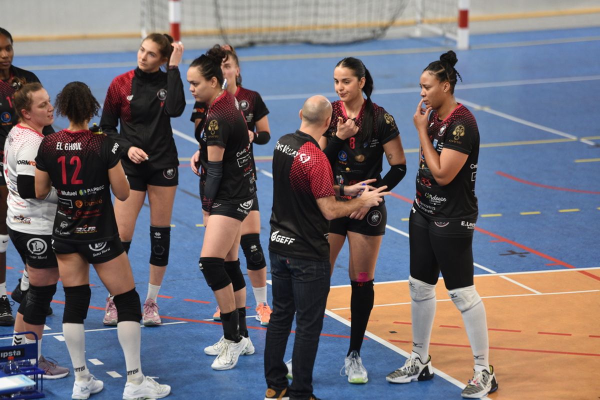 Le Sens Volley 89 victime d'un coup de froid avant la trêve hivernale ...