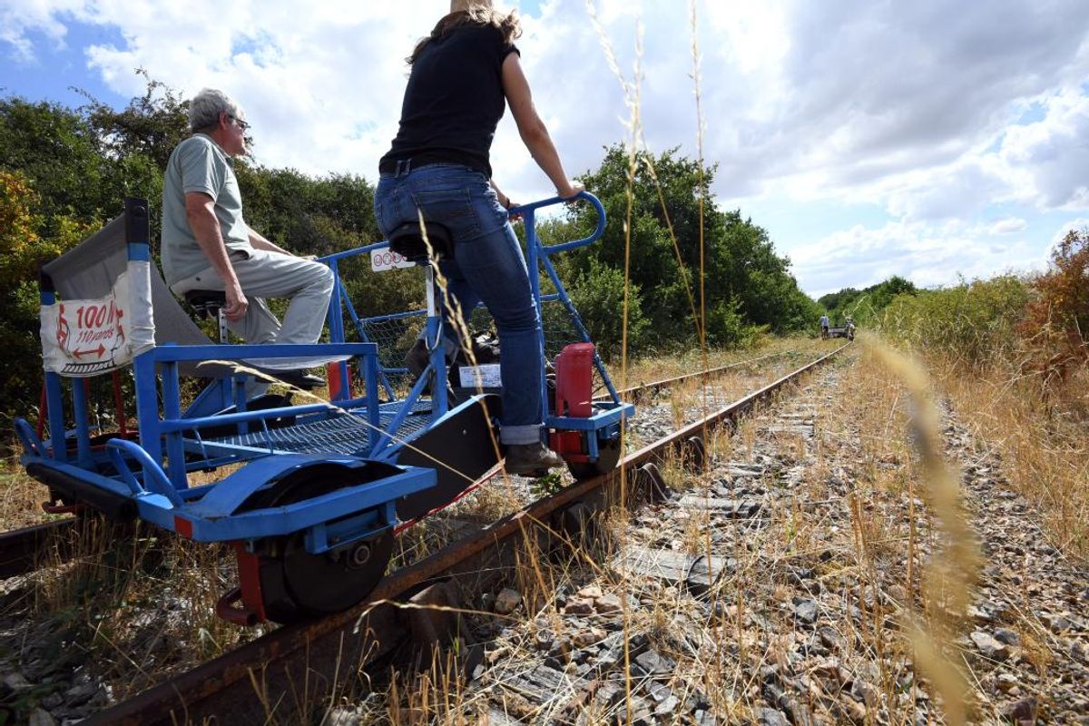 Voici quelques idées de sorties en intérieur ou en extérieur en Vallée ...