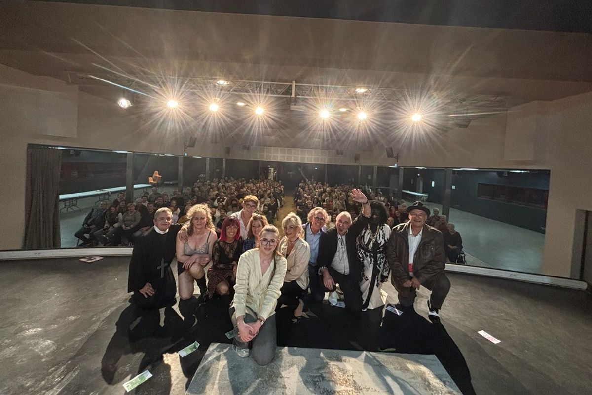 La compagnie enthousiasme son public - La Montagne