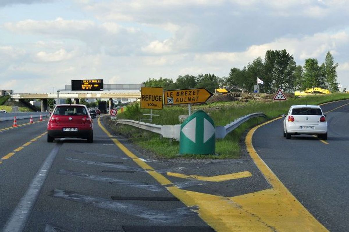 Un an de travaux sur l’A71 dans sa traversée de l’agglomération entre ...