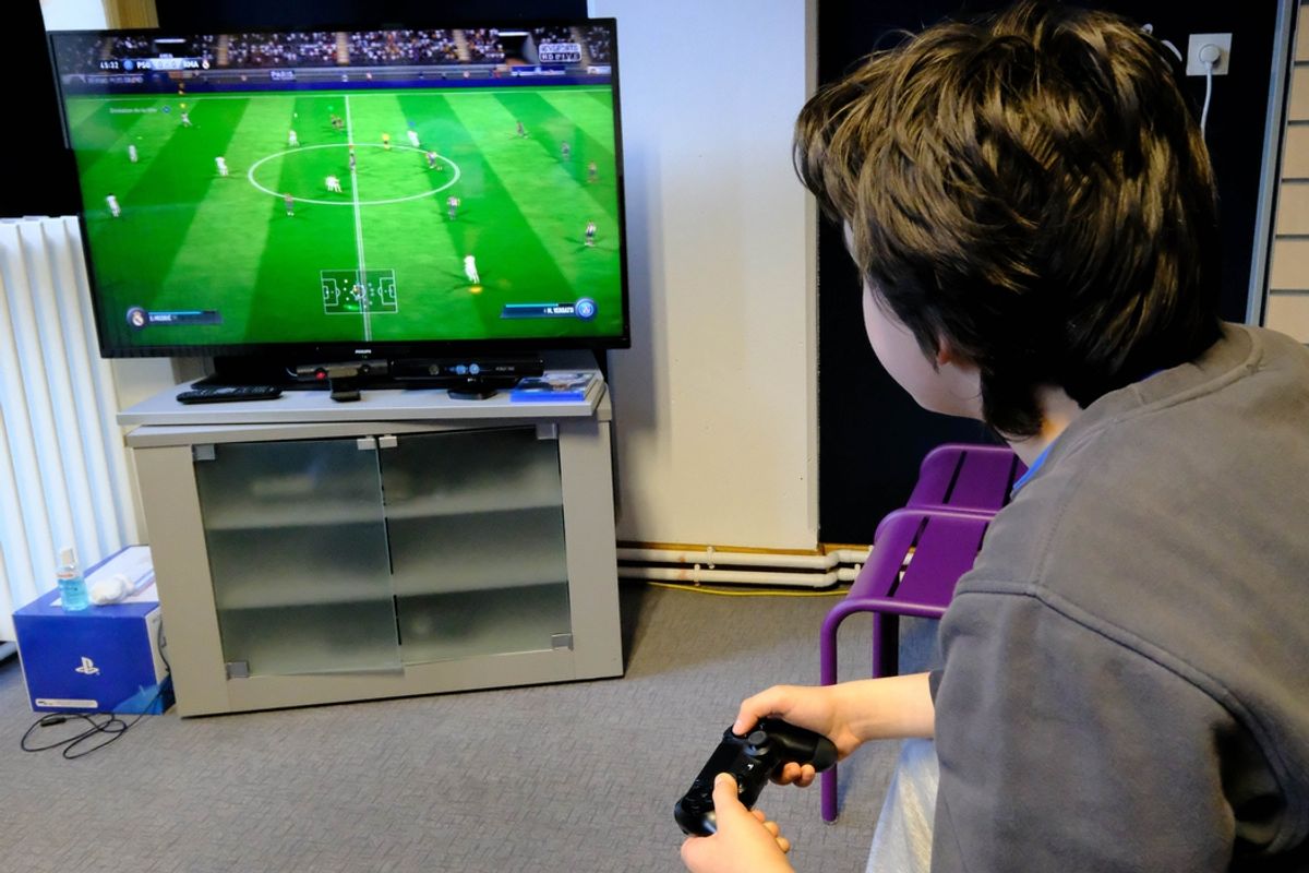 À vos manettes ! Le club de Moulins-Yzeure organise un tournoi de foot ...