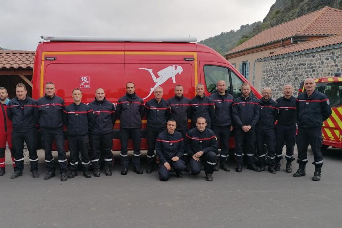 Les Pompiers Du Sdis 43 Et Ceux Du Sdis 63 Réunis Pour Des Exercices En