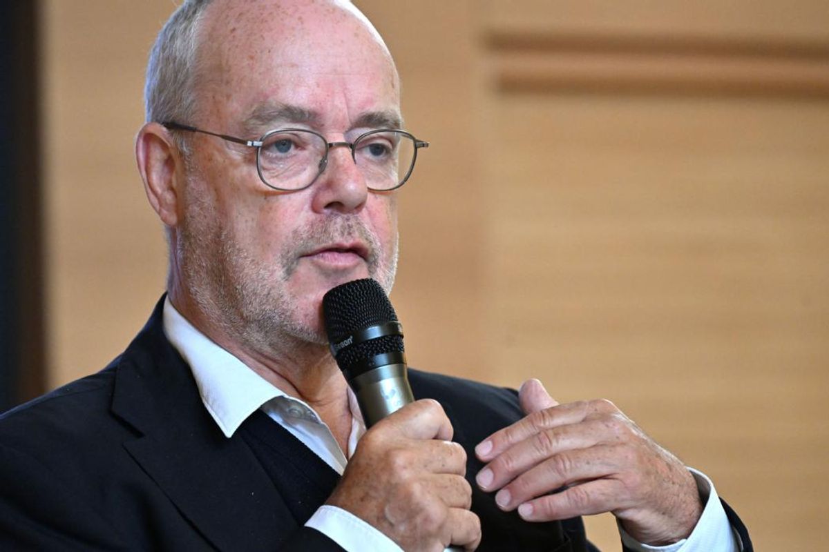 Simon Gillham après sa prise de fonctions à la Fédération anglaise ...