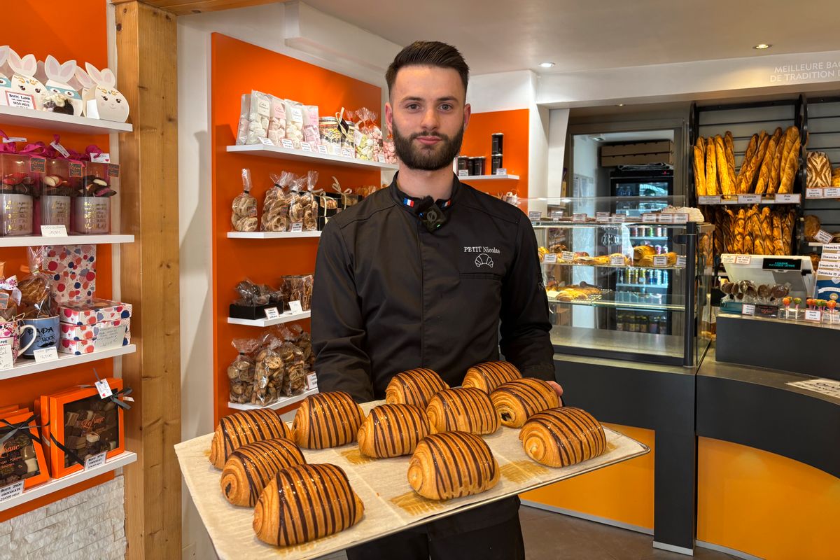 Qui fera le meilleur pain au chocolat ? Trois candidats représenteront ...