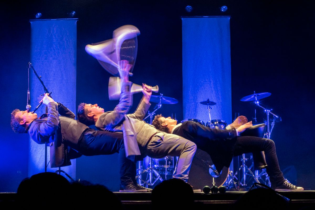 Uniques et déjantés, les Frères Colle vont faire le show à Issoire - La ...