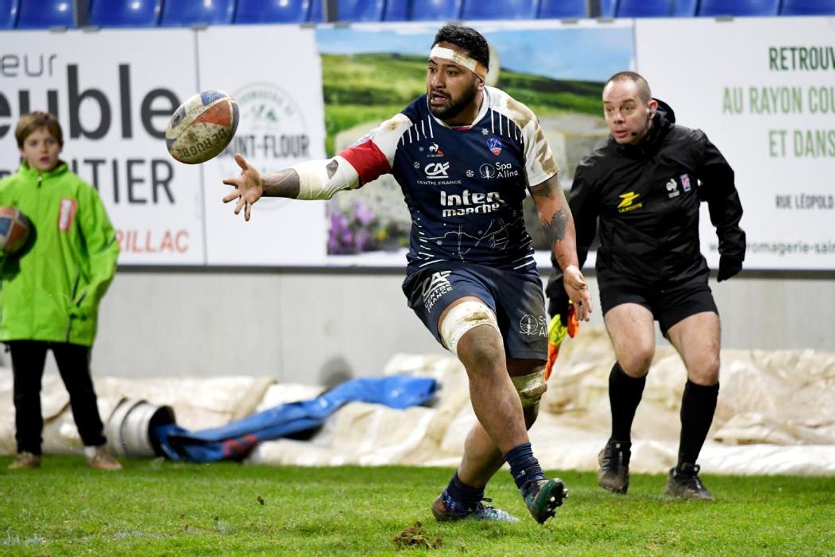 Les Aurillacois Antoine Aucagne et Latuka Maituku ménagés pour le ...