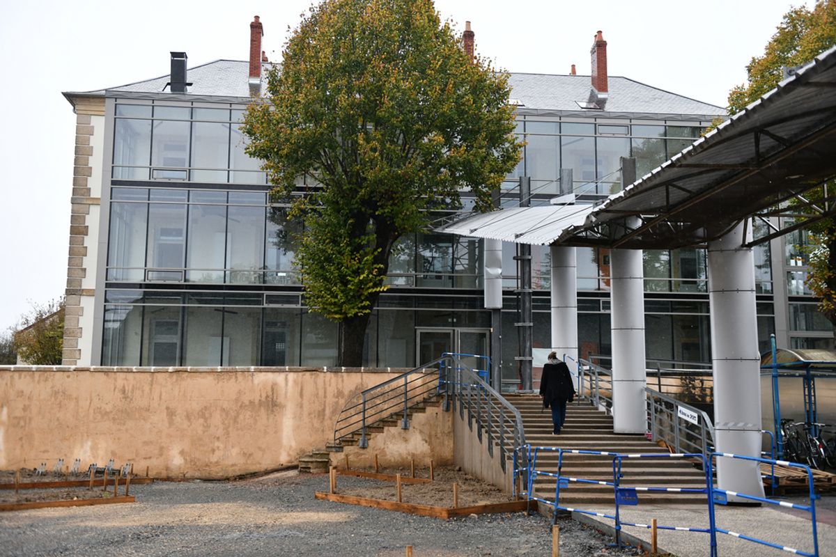 Rénovation d'un bâtiment, esplanade végétalisée... Découvrez les ...