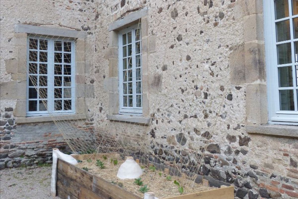 MARCOUX. « Penser comme une montagne », au château de Goutelas à ...