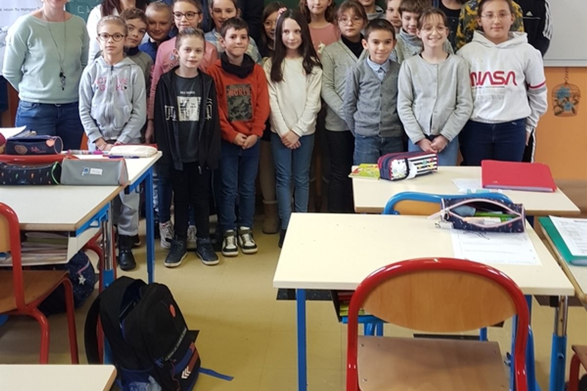 TRACY SUR LOIRE. La députée Perrine Goulet a rencontré les écoliers ...