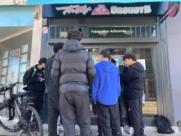 Popularisée par les réseaux sociaux, l'enseigne de fast-food Tasty ...