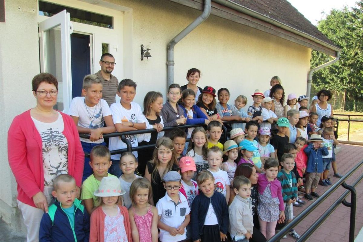 CRECHY. Une nouvelle répartition des classes - La Montagne